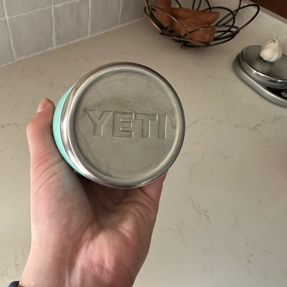 Yeti | Dining | Yeti Aqua Tumbler | Poshmark